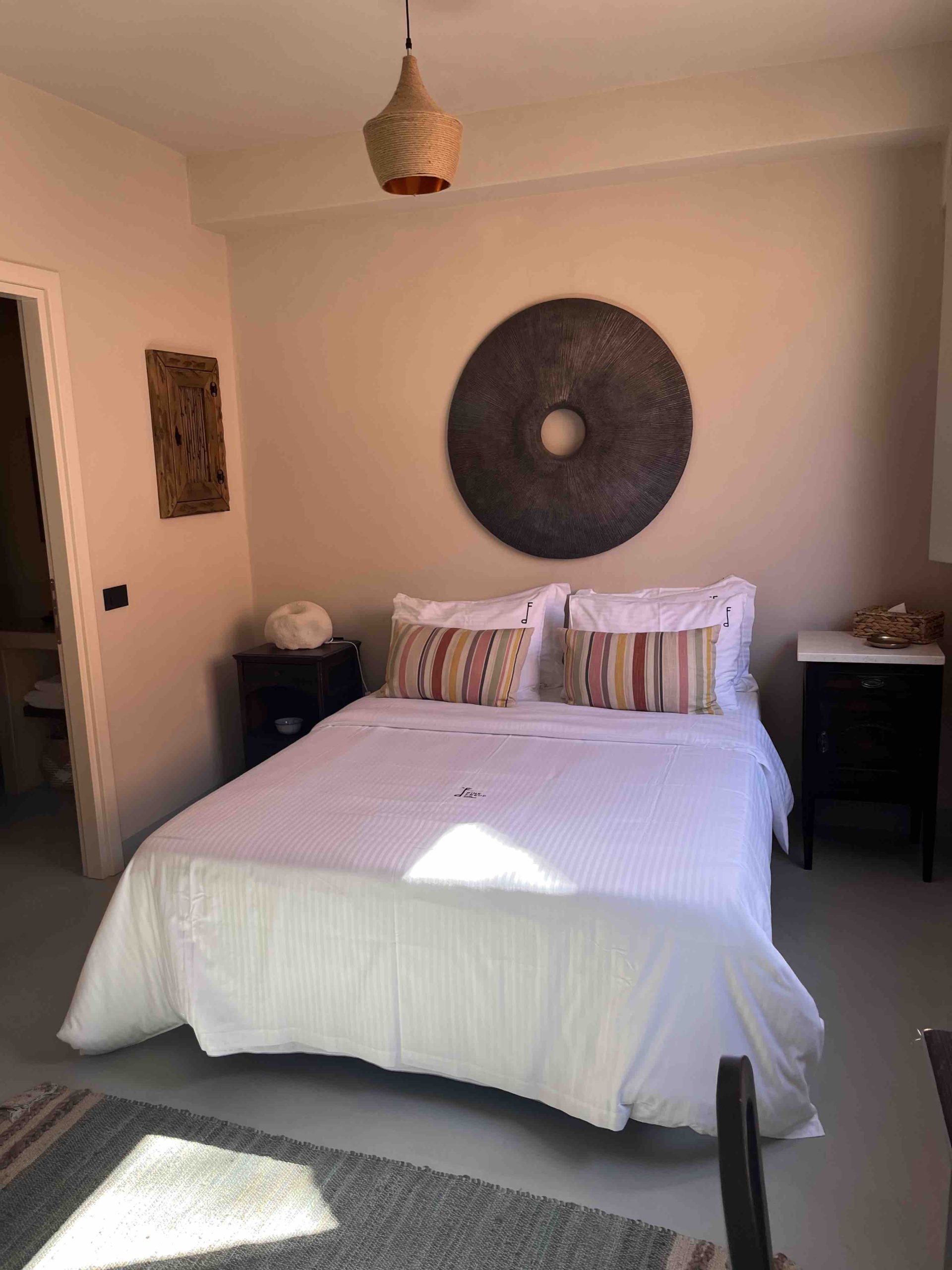 16 Beach Airbnb Decor Ideas Your Guests Will Love - ⌂ room salad